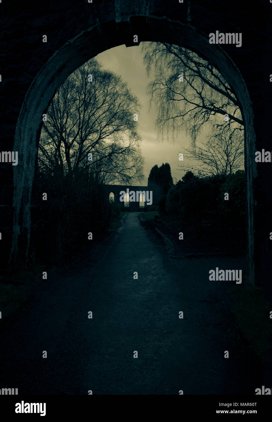 Dark structures hi-res stock photography and images - Alamy