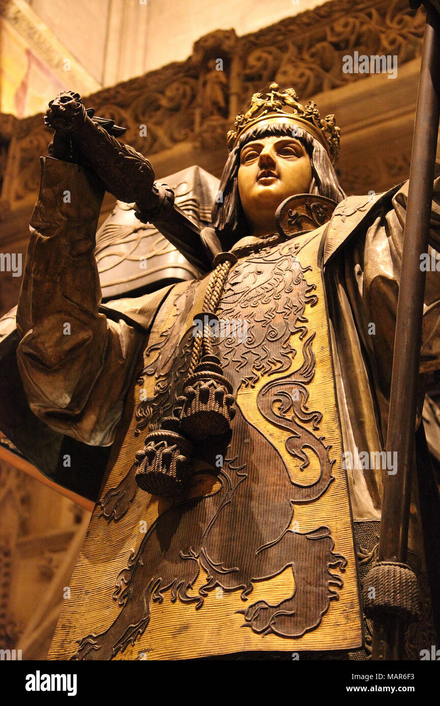 Tomb of Christopher Columbus in Seville Cathedral Stock Photo - Alamy