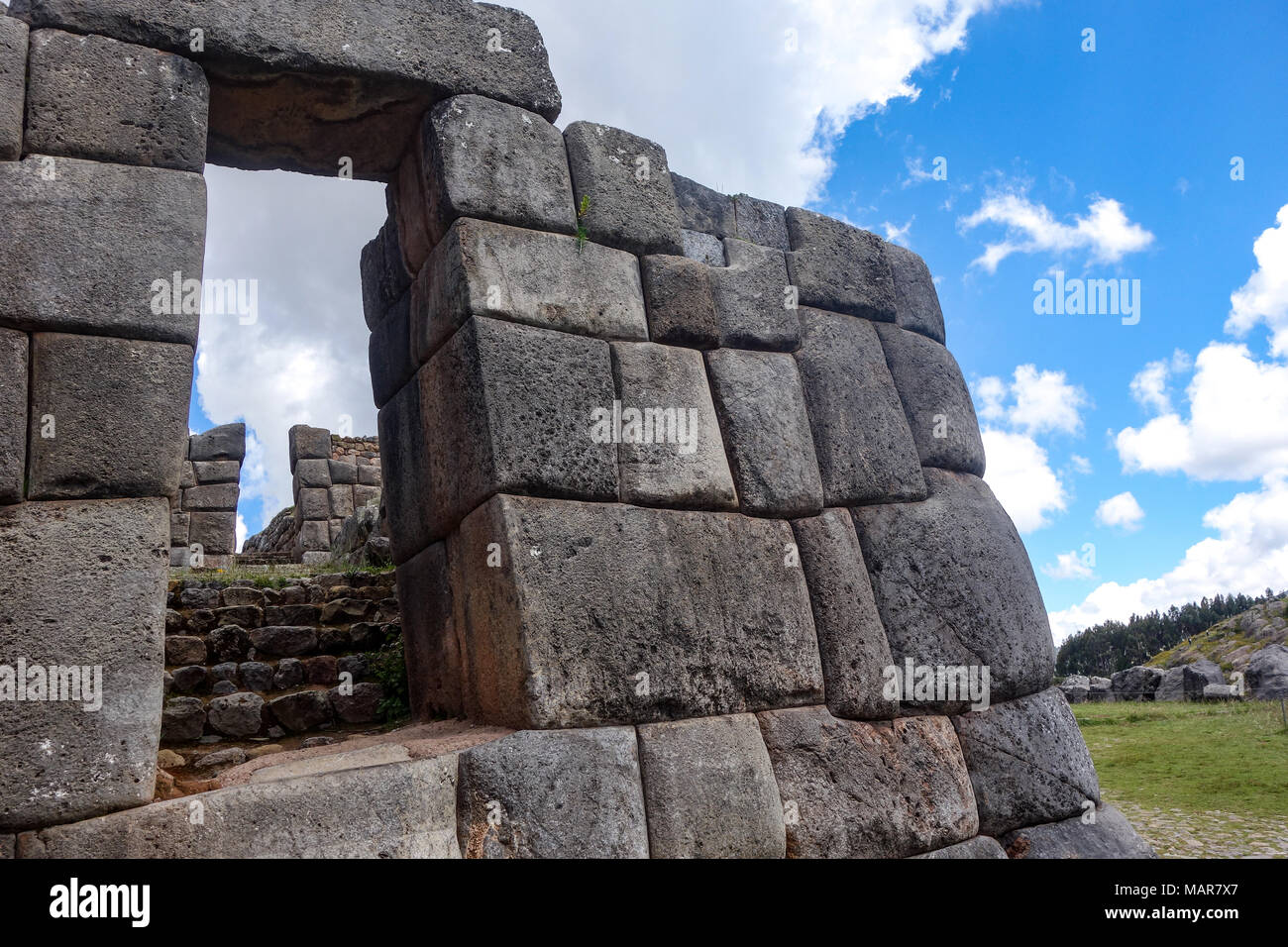 Inca stone walls at the Sacsayhuaman archaeological site, Cusco (Cuzco ...