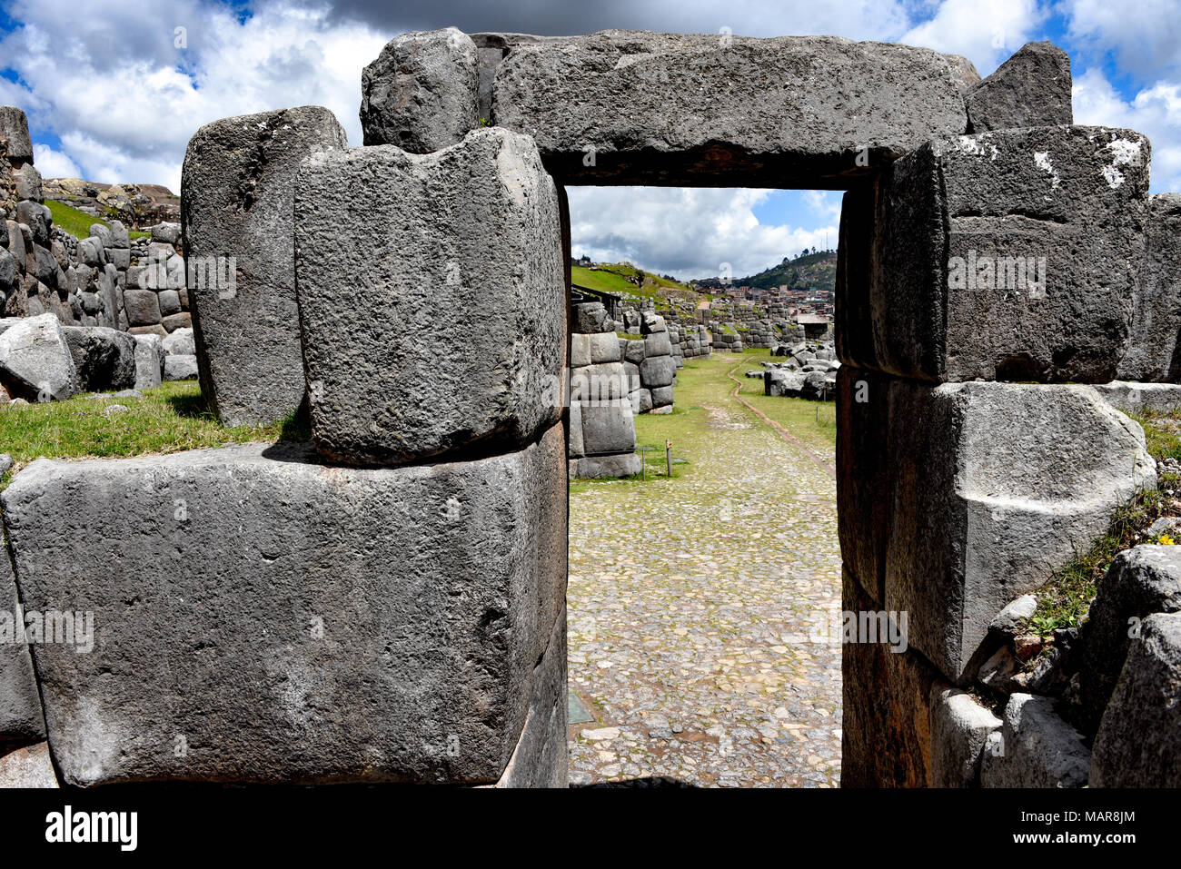 Inca stone walls at the Sacsayhuaman archaeological site, Cusco (Cuzco ...