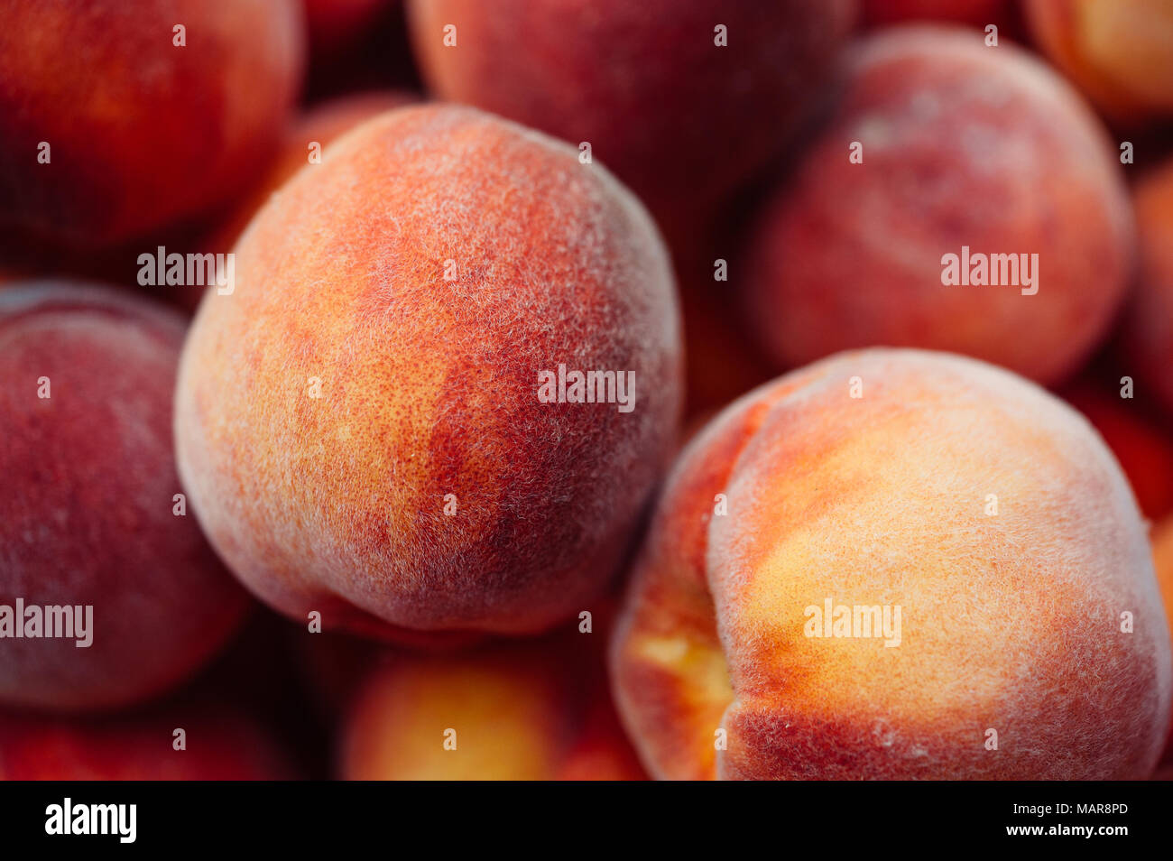 Close up peaches hi-res stock photography and images - Alamy