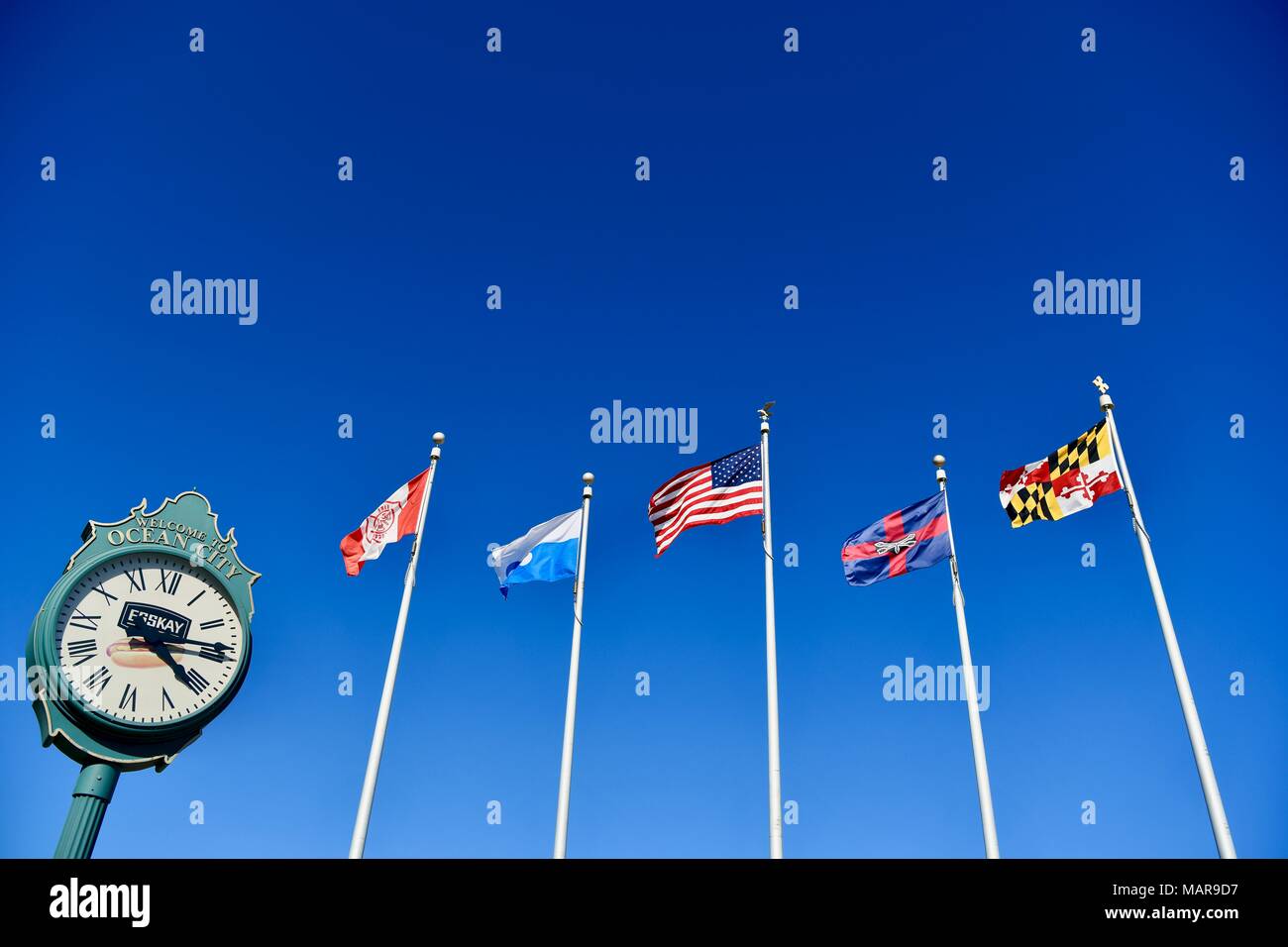 Welcome clock hi-res stock photography and images - Alamy