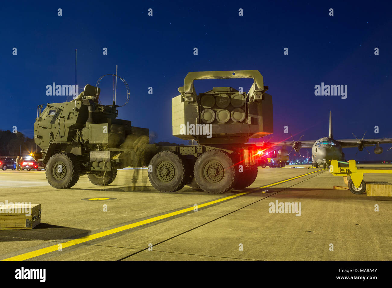 Marines from Kilo Battery, 2nd Battalion, 14th Marine Regiment, inspect ...