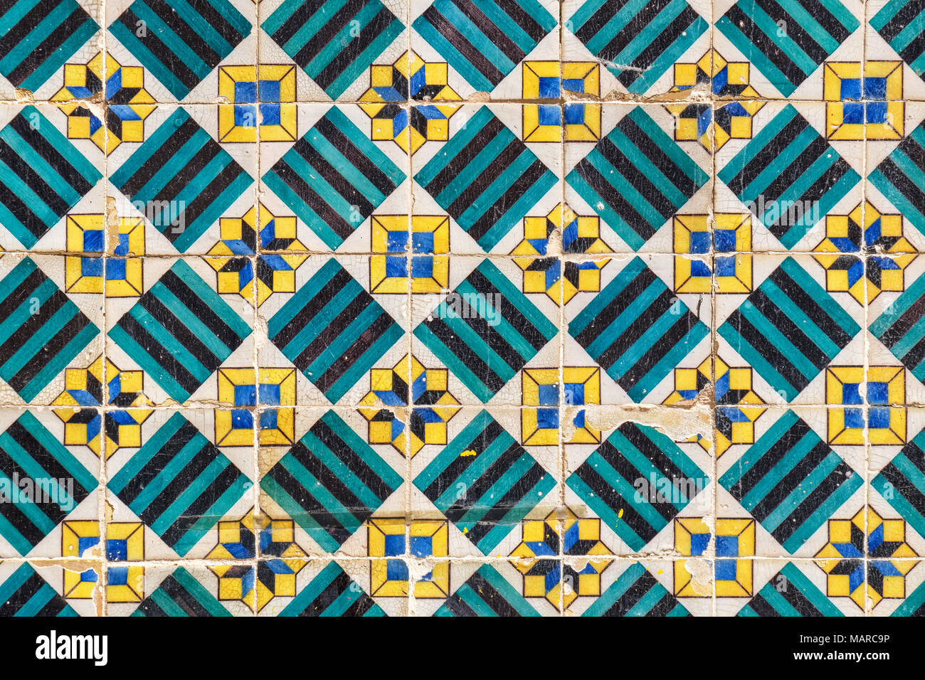 Azulejo tile lisbon hi-res stock photography and images - Alamy