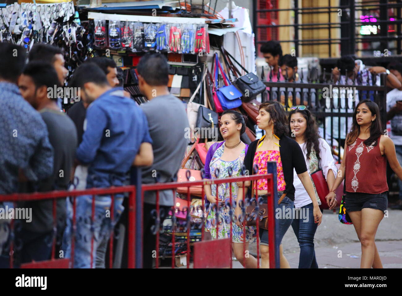 India october 16 hi-res stock photography and images - Alamy