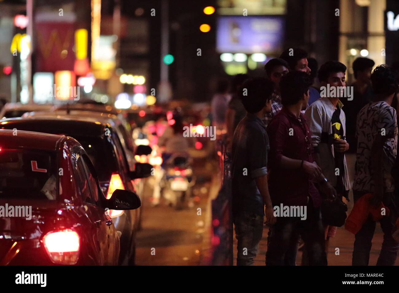 Bangalore busy street hi-res stock photography and images - Alamy