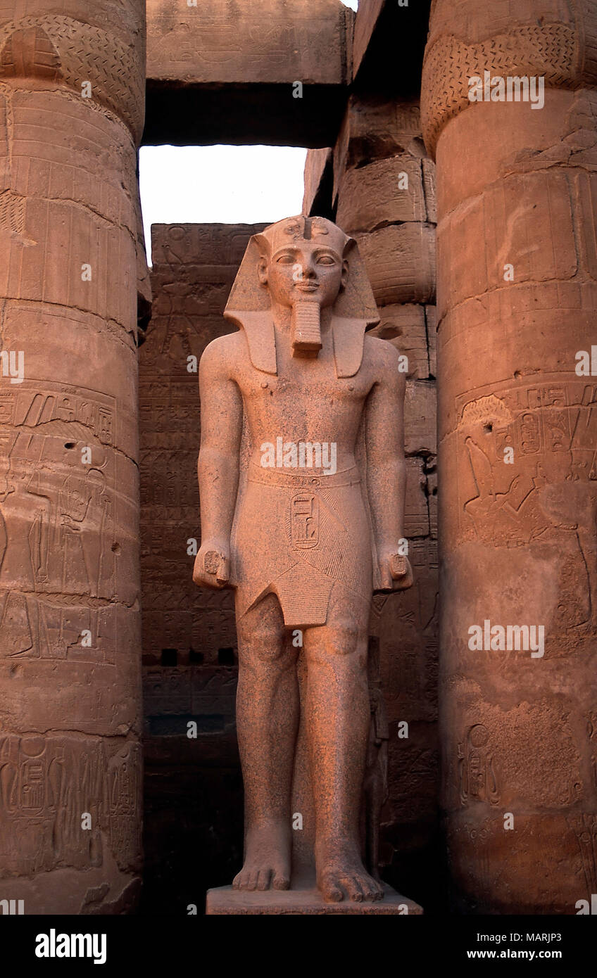 Statue ramesses ii luxor temple hi-res stock photography and images - Alamy