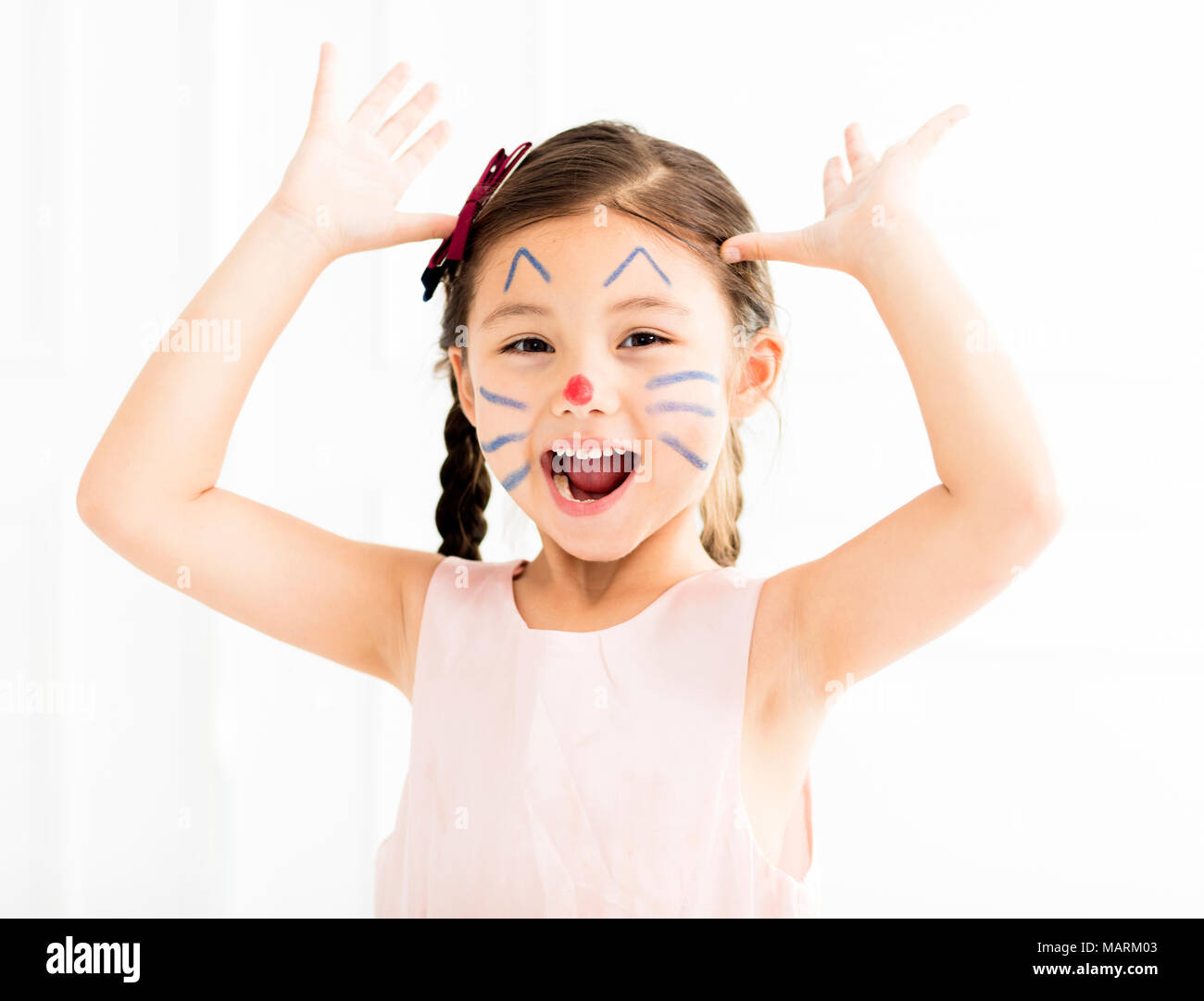 Little girl funny face hi-res stock photography and images - Alamy
