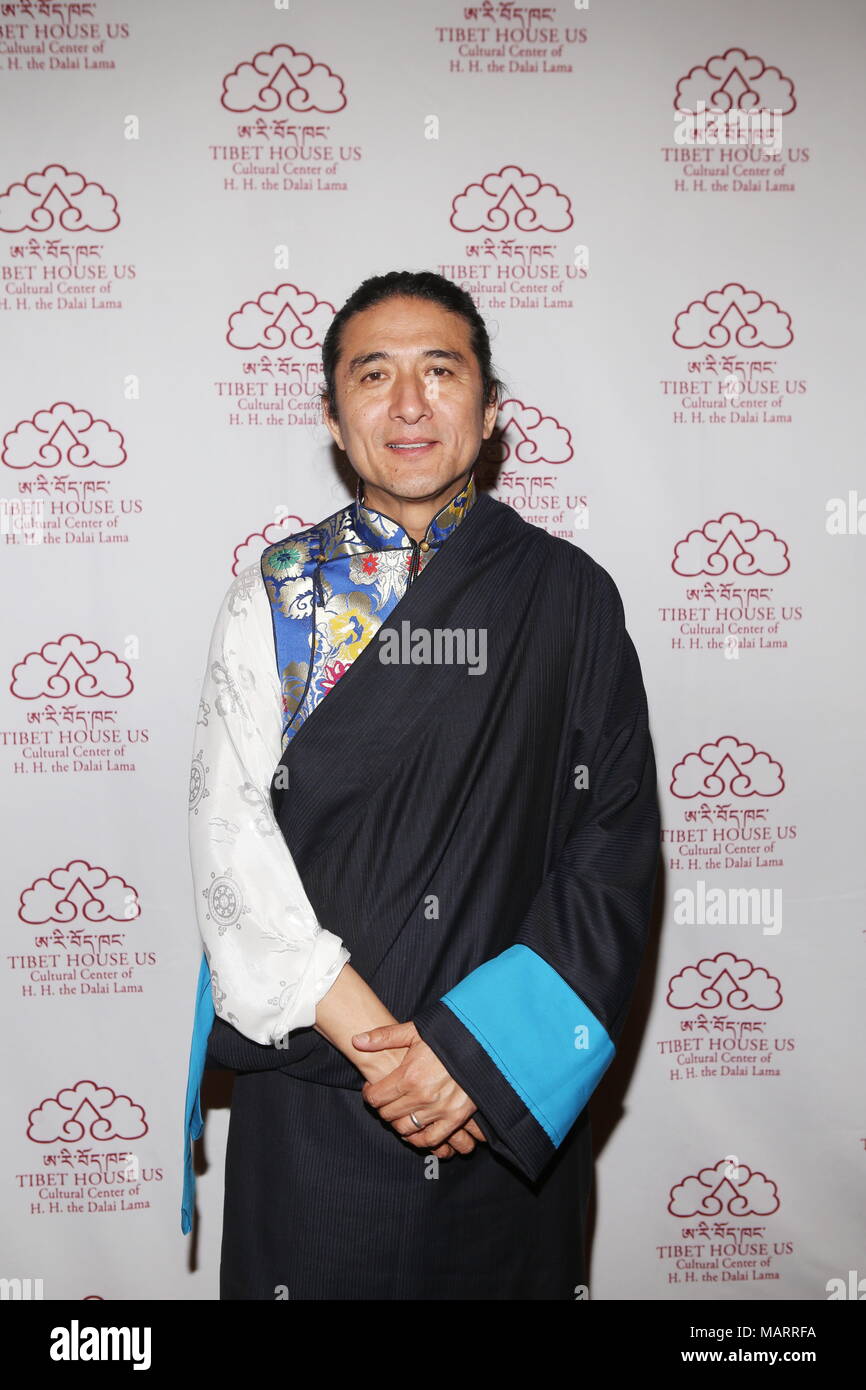 Techung hi-res stock photography and images - Alamy