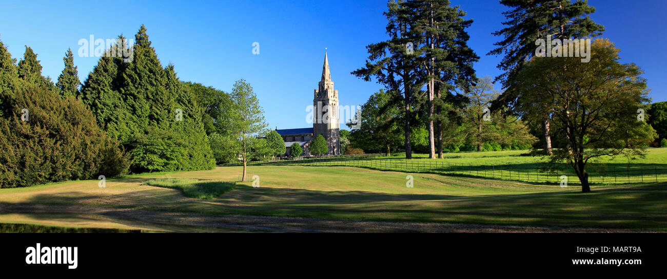 Summer view of St Peter and St Paul Church, Exton village, Rutland ...