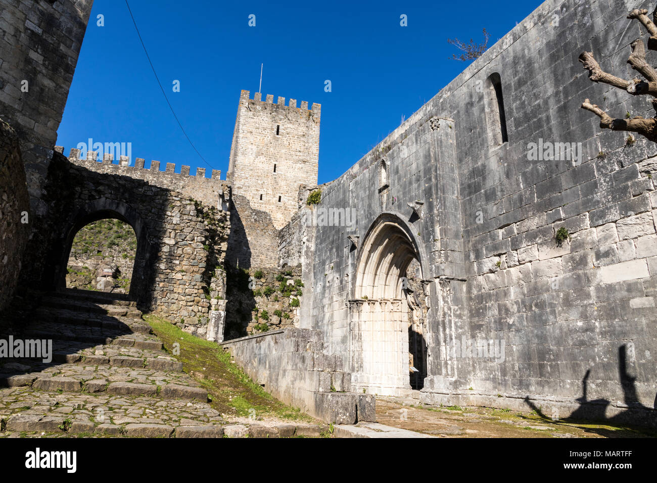Castelo de leiria hi-res stock photography and images - Alamy
