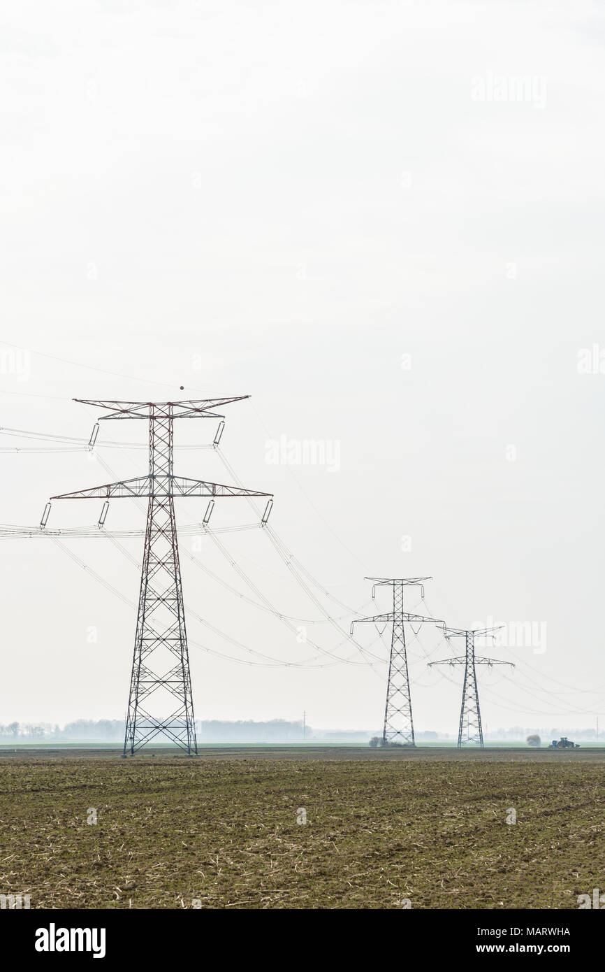 Overhead line towers hi-res stock photography and images - Alamy