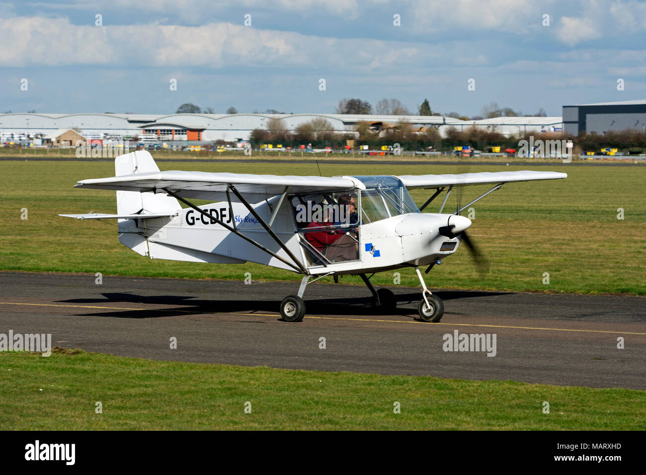 Skyranger 912 microlight at Wellesbourne Airfield, Warwickshire, UK (G ...