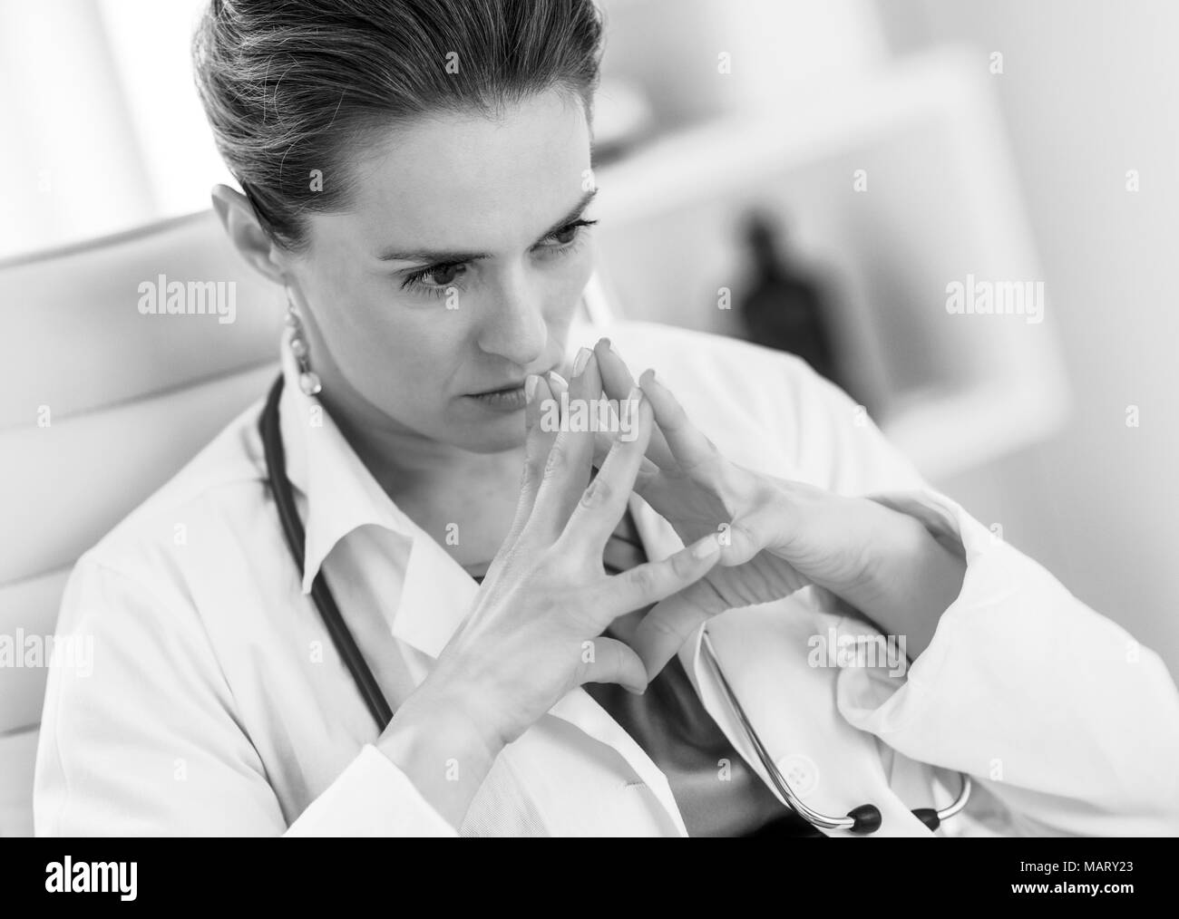 Adult polyclinic hi-res stock photography and images - Alamy