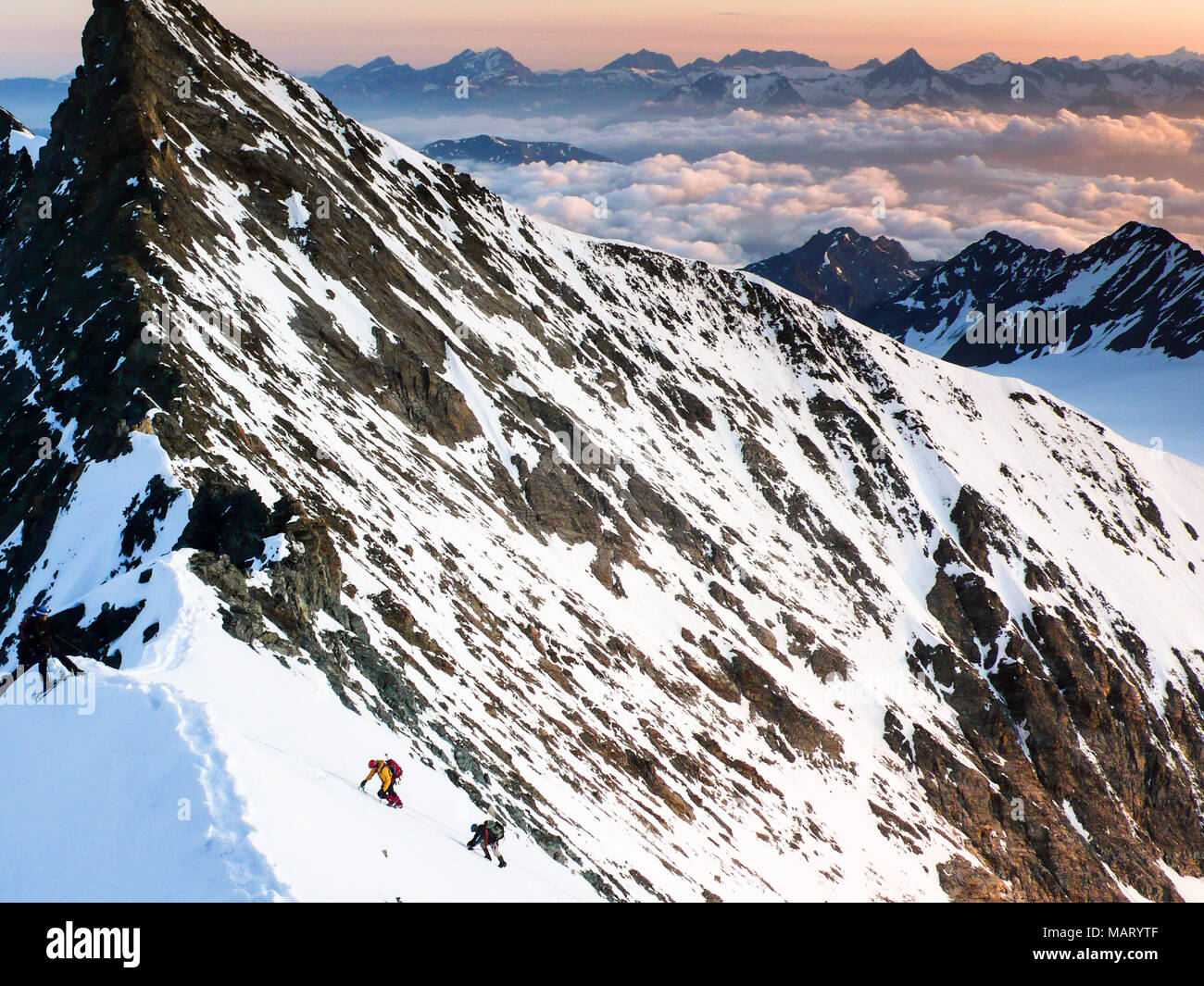 Female high mountain guide hi-res stock photography and images - Alamy