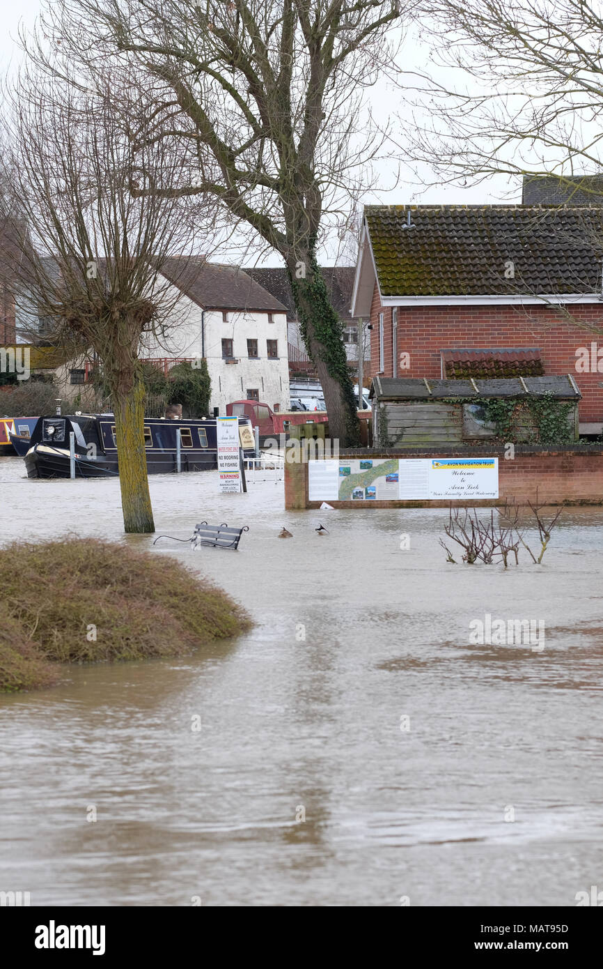 At the confluence of the river severn and river avon hi-res stock ...