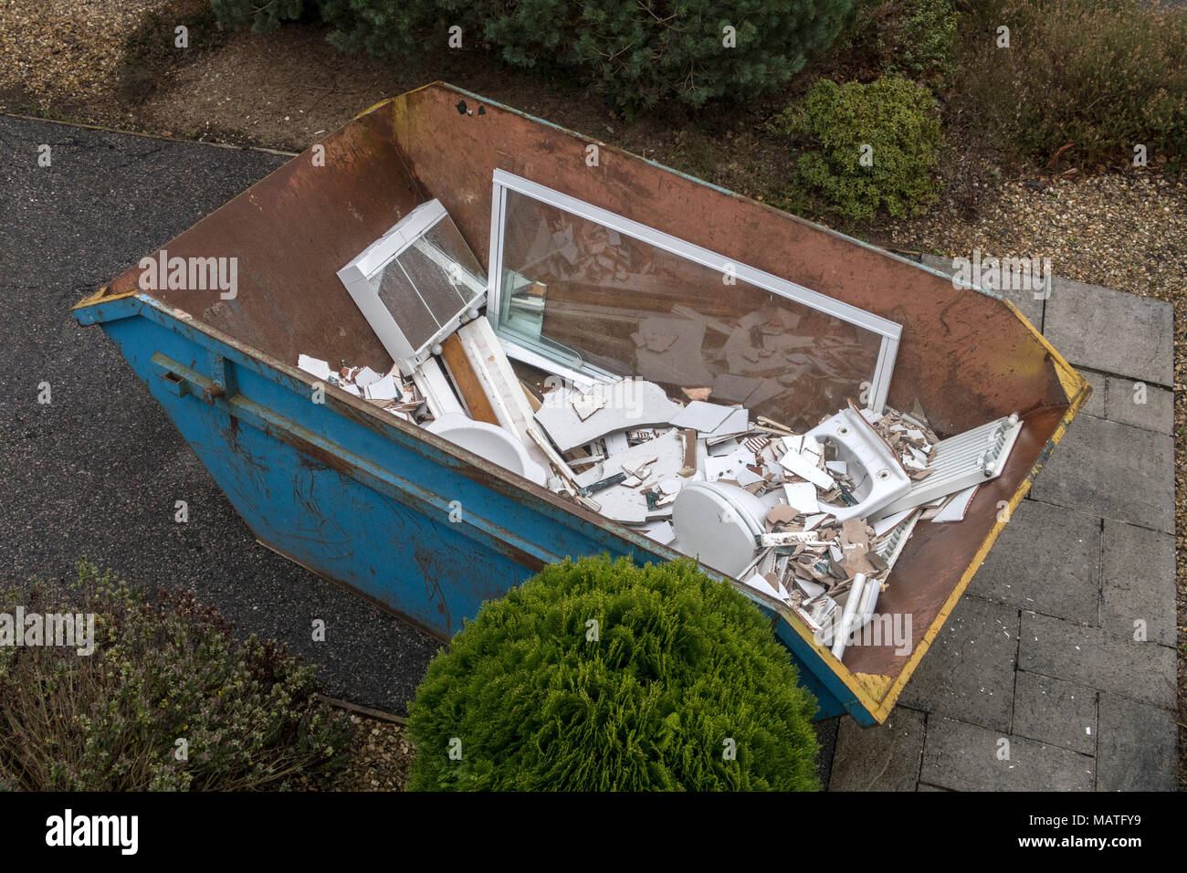Rubbish Skip High Resolution Stock Photography and Images - Alamy