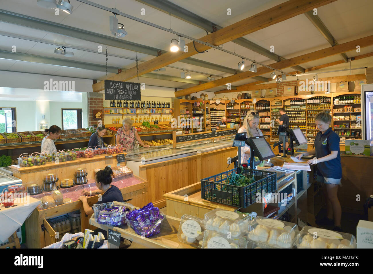 Farm shop interior hi-res stock photography and images - Alamy