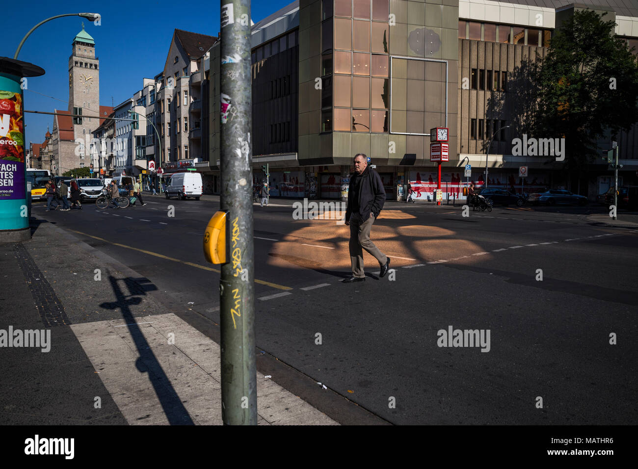 Germany berlin pedestrian crossing light hi-res stock photography and ...