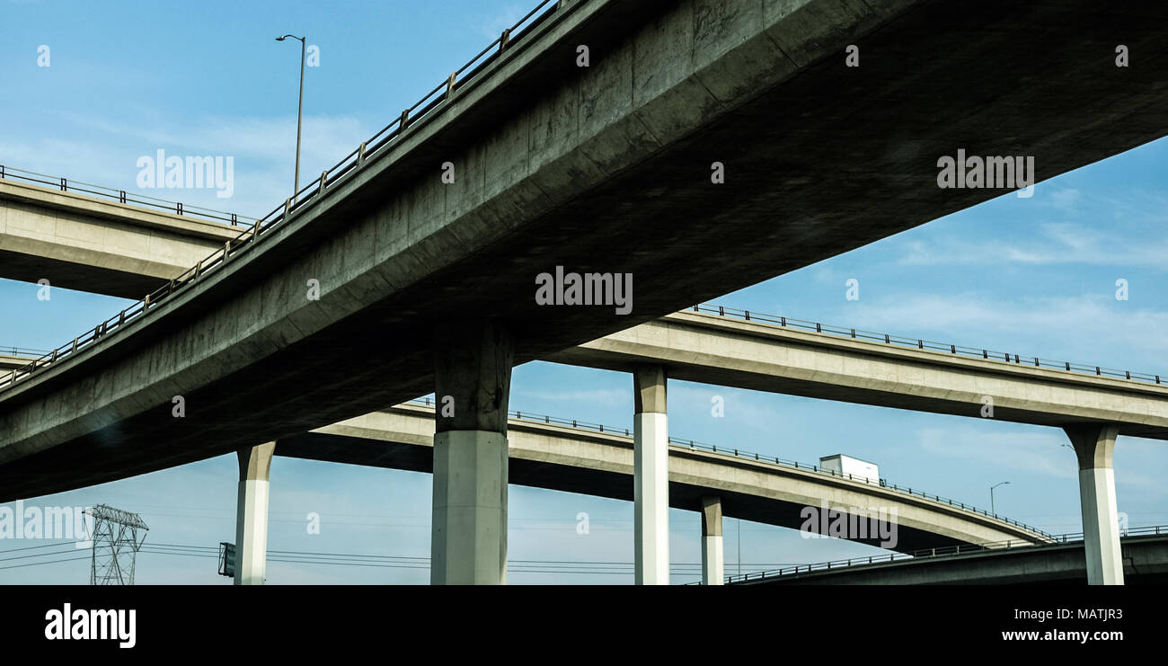 California freeway and expressway system hi-res stock photography and ...