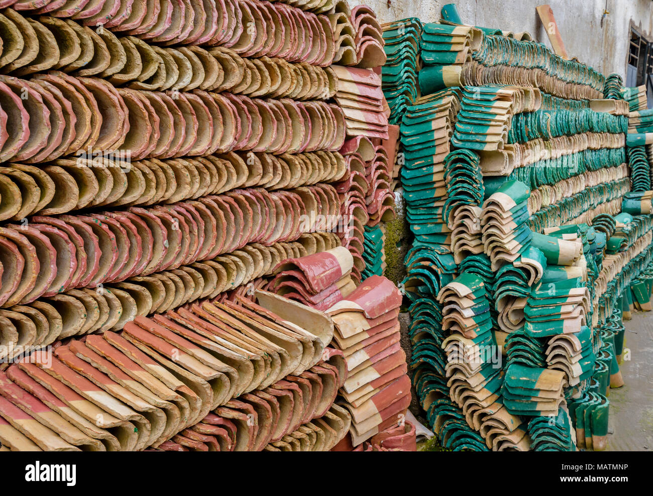 MOROCCO FES MEDINA SOUK ART NAJI FAMOUS BLUE HAND MADE POTTERY STACK OF ...