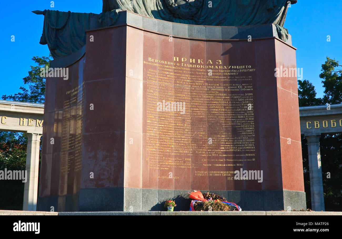 Soviet architecture sign hi-res stock photography and images - Alamy