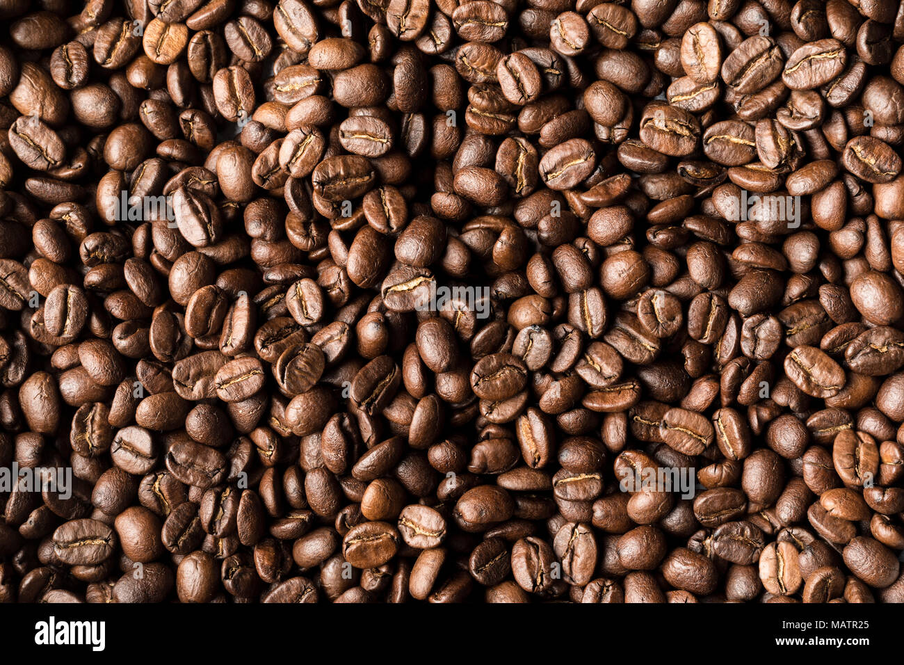 Texture of roasted ready to drink coffee close-up Stock Photo - Alamy