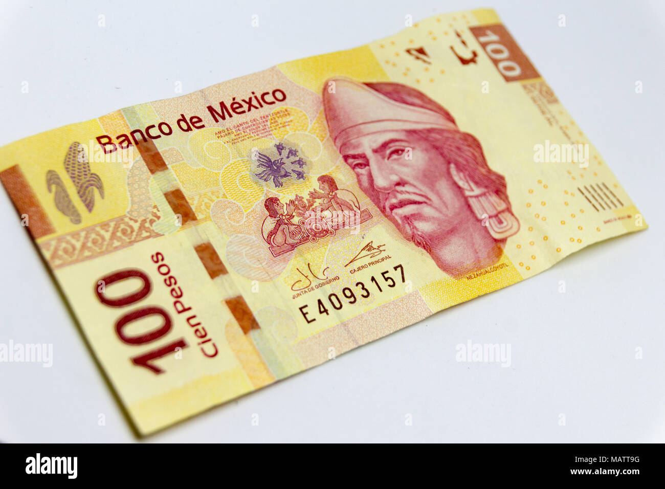 Hundred faces hi-res stock photography and images - Alamy