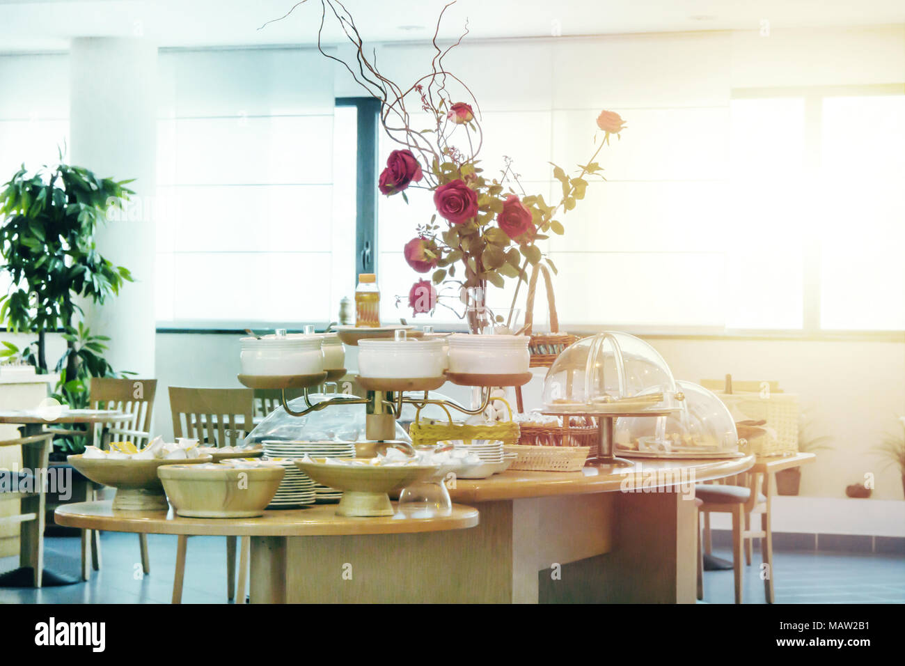 Brunch buffet style table hi-res stock photography and images - Alamy