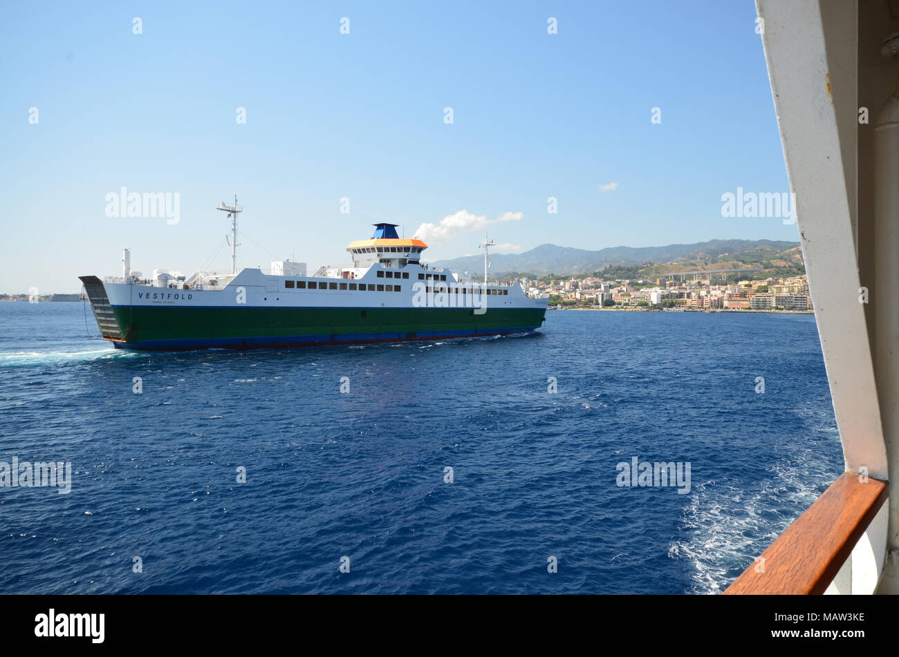 Messina car ferry hi-res stock photography and images - Alamy