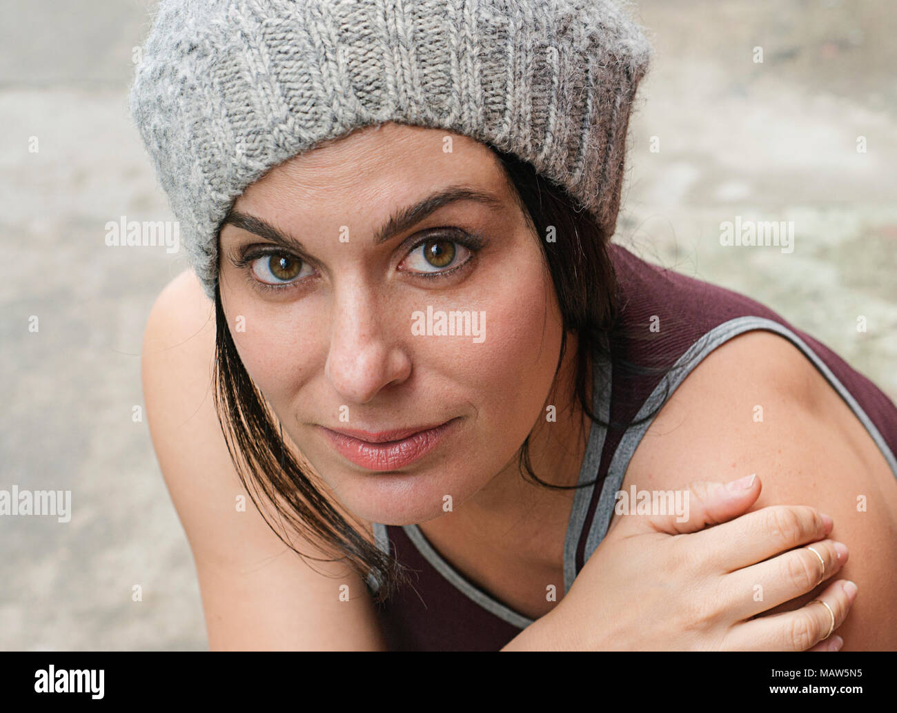 A portrait of a woman 30's Stock Photo - Alamy