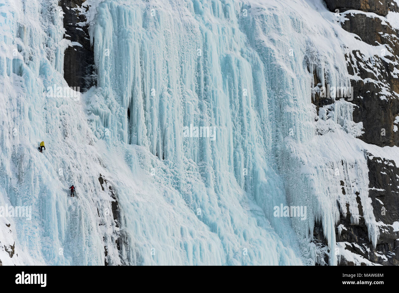 Beautiful snow cliff hi-res stock photography and images - Alamy