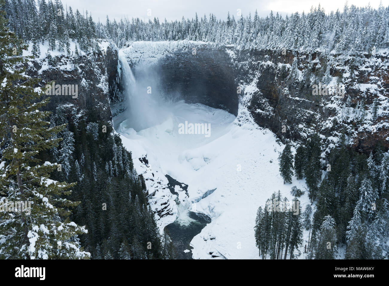 Waterfall during winter Stock Photo - Alamy