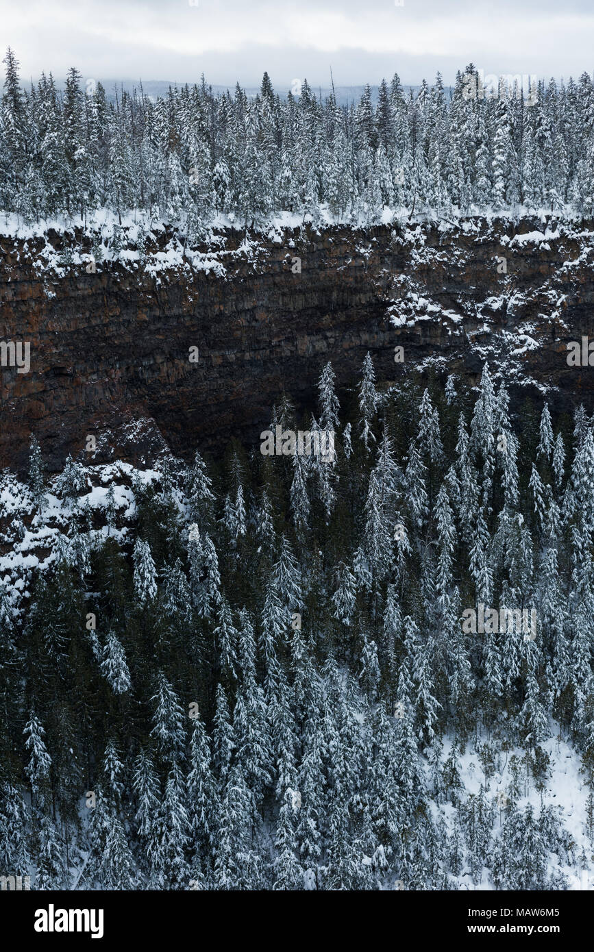 Frost Cliff High Resolution Stock Photography and Images - Alamy