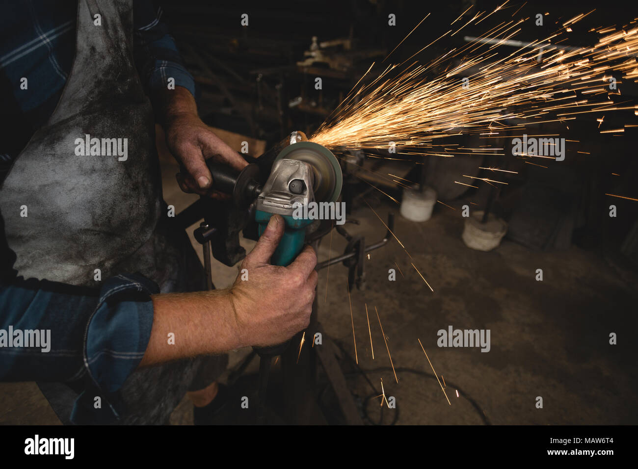 Metal grinder machine hi-res stock photography and images - Alamy