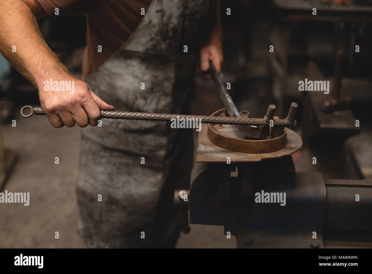 Metal rod hi-res stock photography and images - Alamy