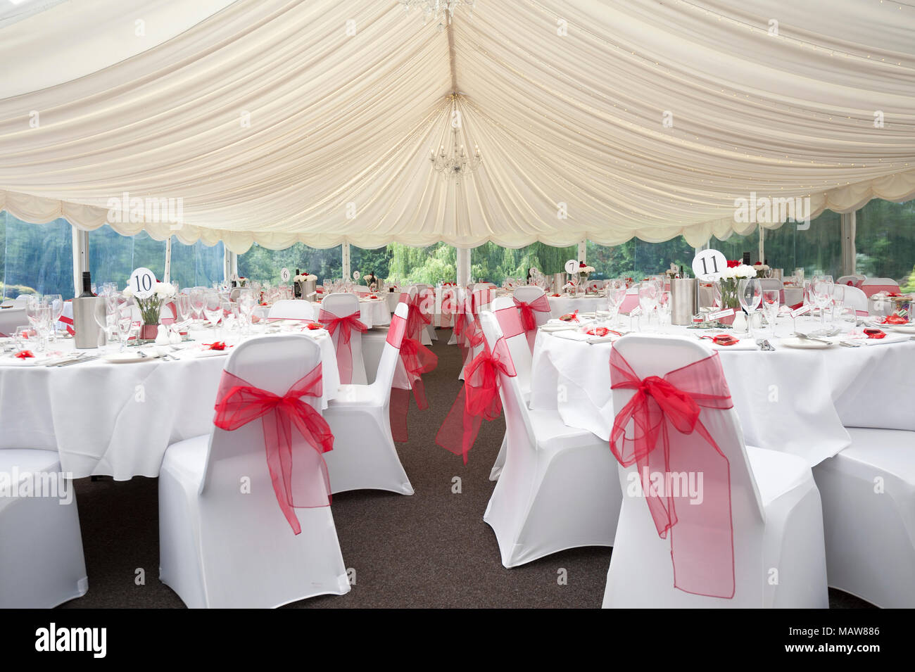 Wedding ceremony reception hi-res stock photography and images - Alamy