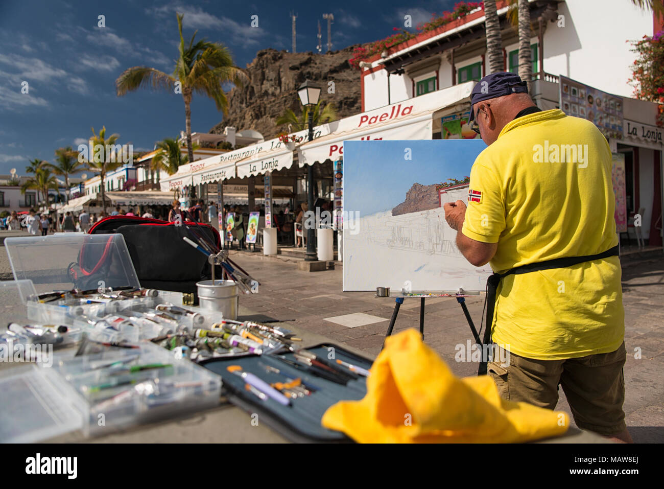 Painter at work Stock Photo - Alamy