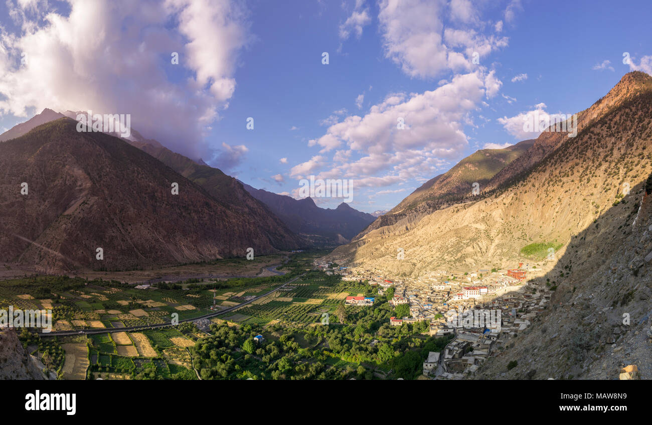Marpha village and apple gardens in Mustang. Nepal Stock Photo - Alamy