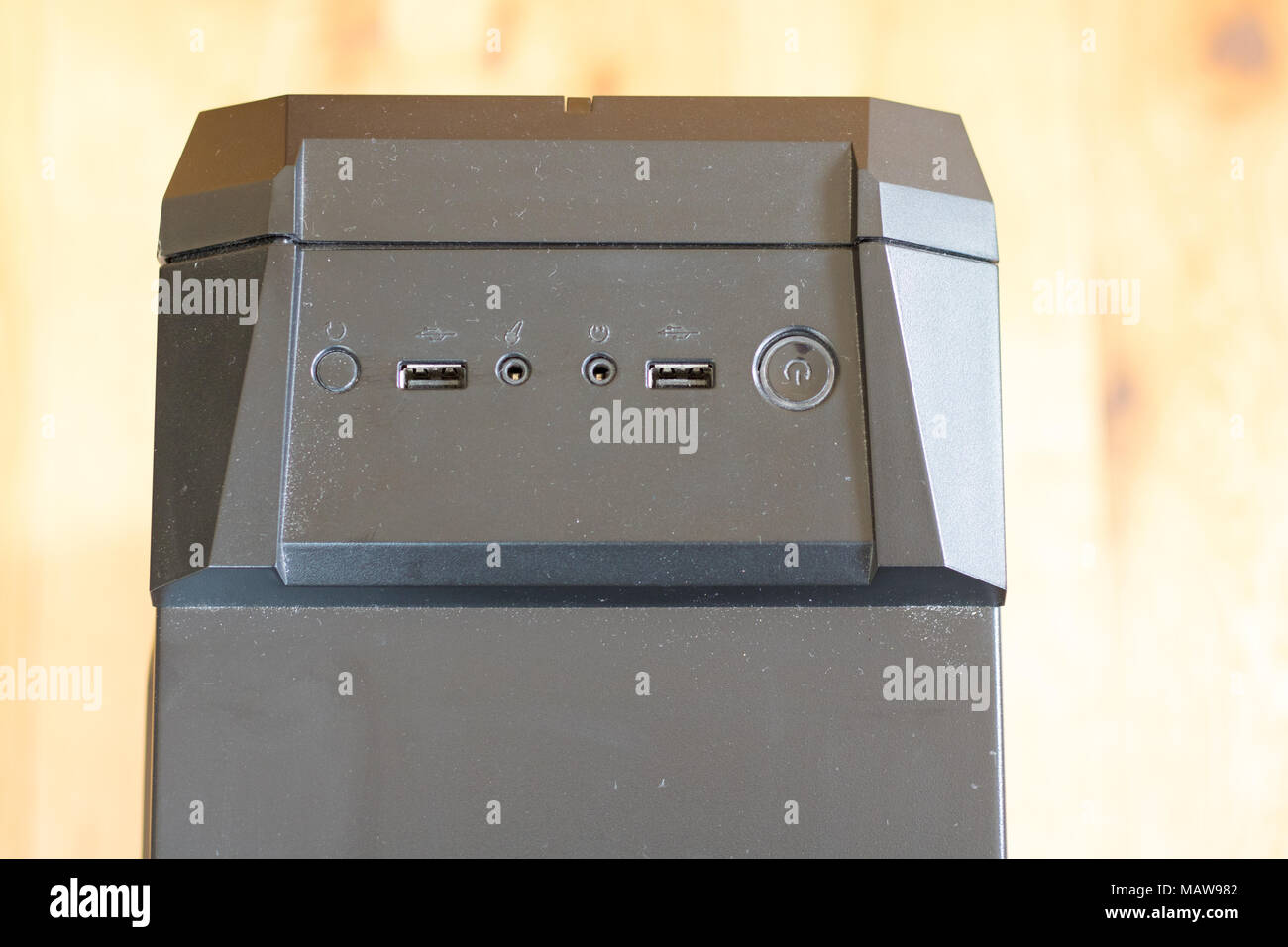 Computer ports hi-res stock photography and images - Alamy