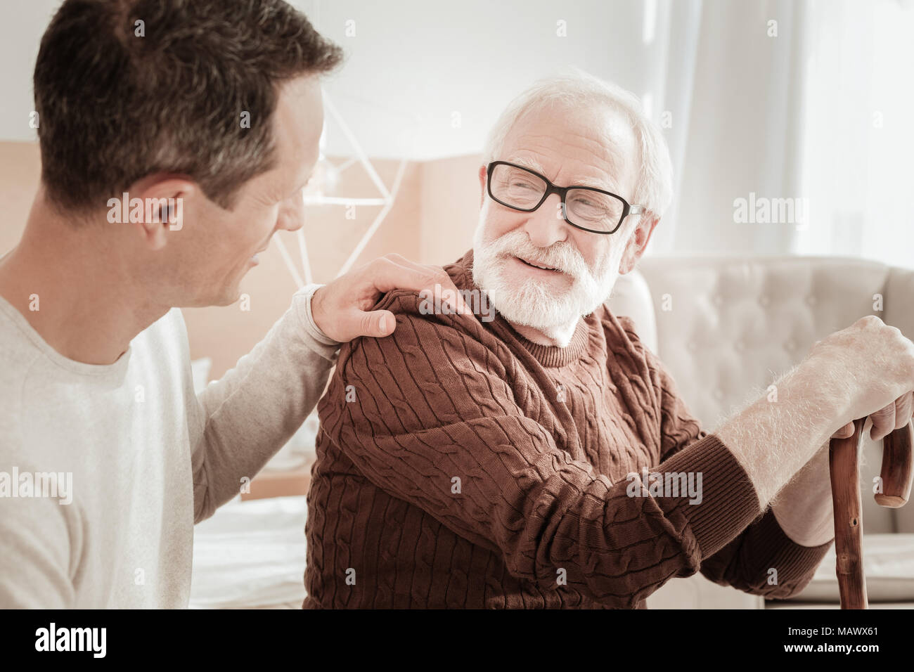 Bespectacled man hi-res stock photography and images - Alamy