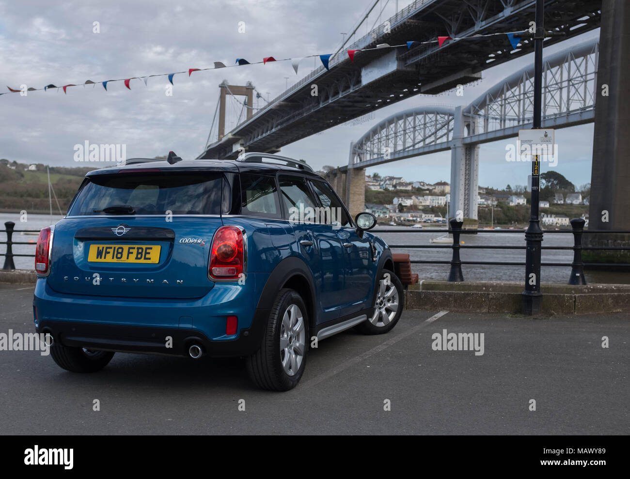 The mini car hi-res stock photography and images - Alamy