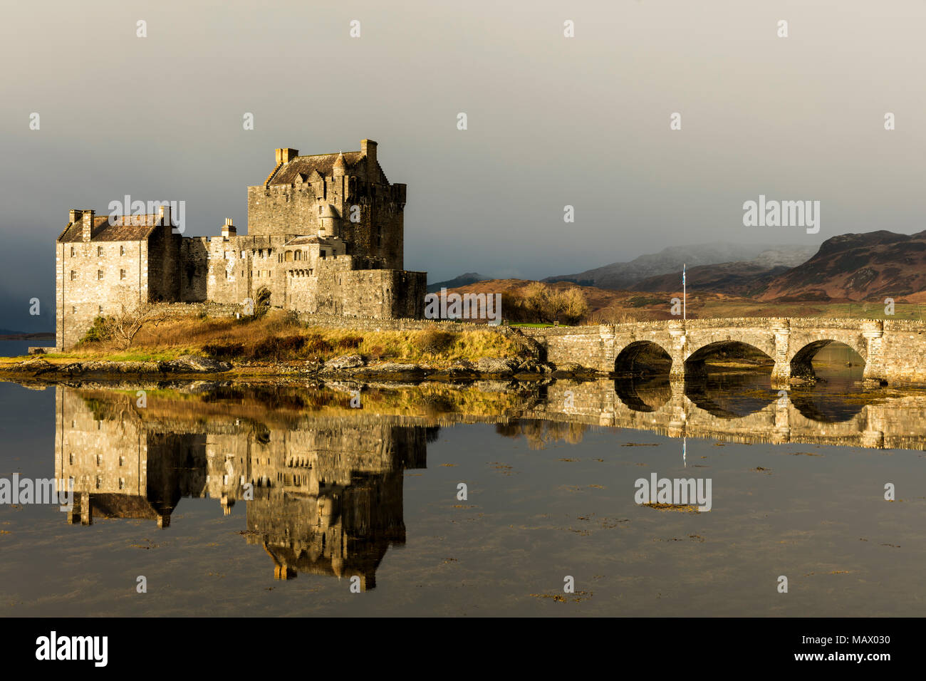 Eilean Donan Castle, Kyle Of Lochalsh, Scotland Stock Photo - Alamy