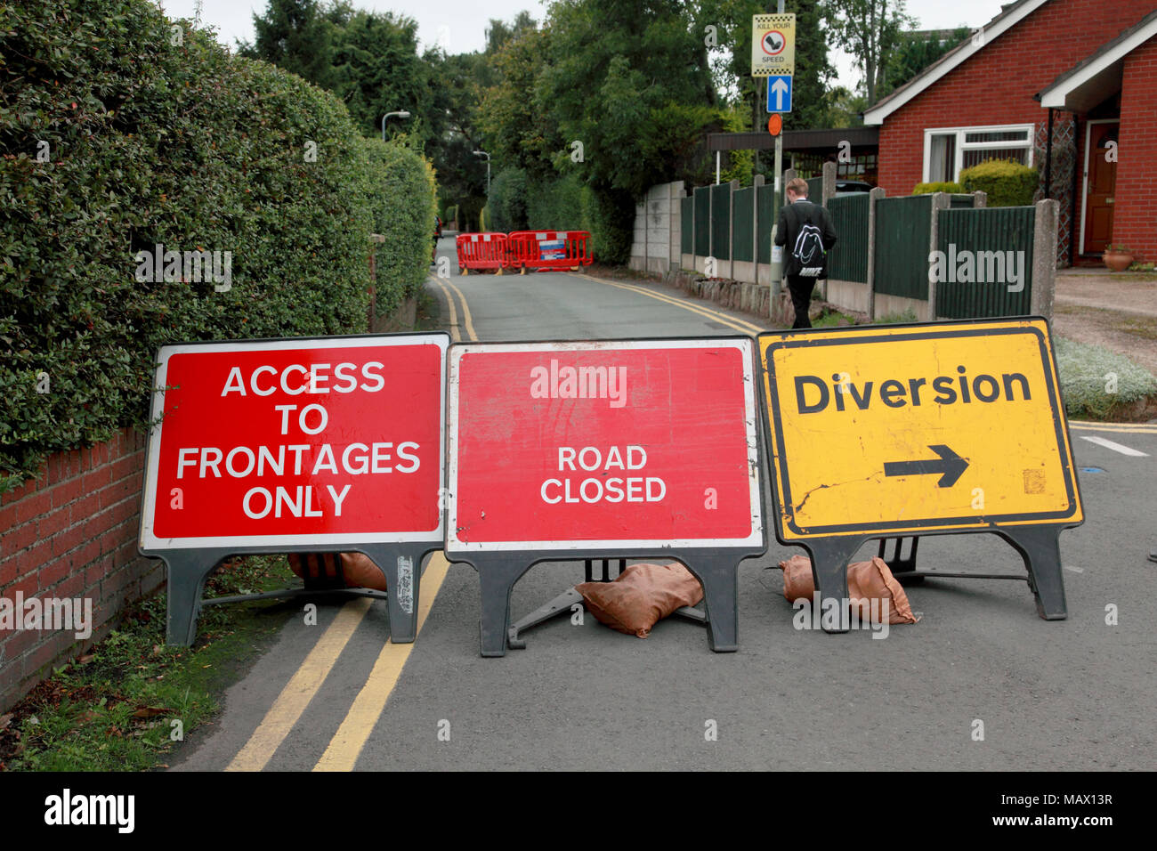 Diversion Road Signs High Resolution Stock Photography and Images - Alamy