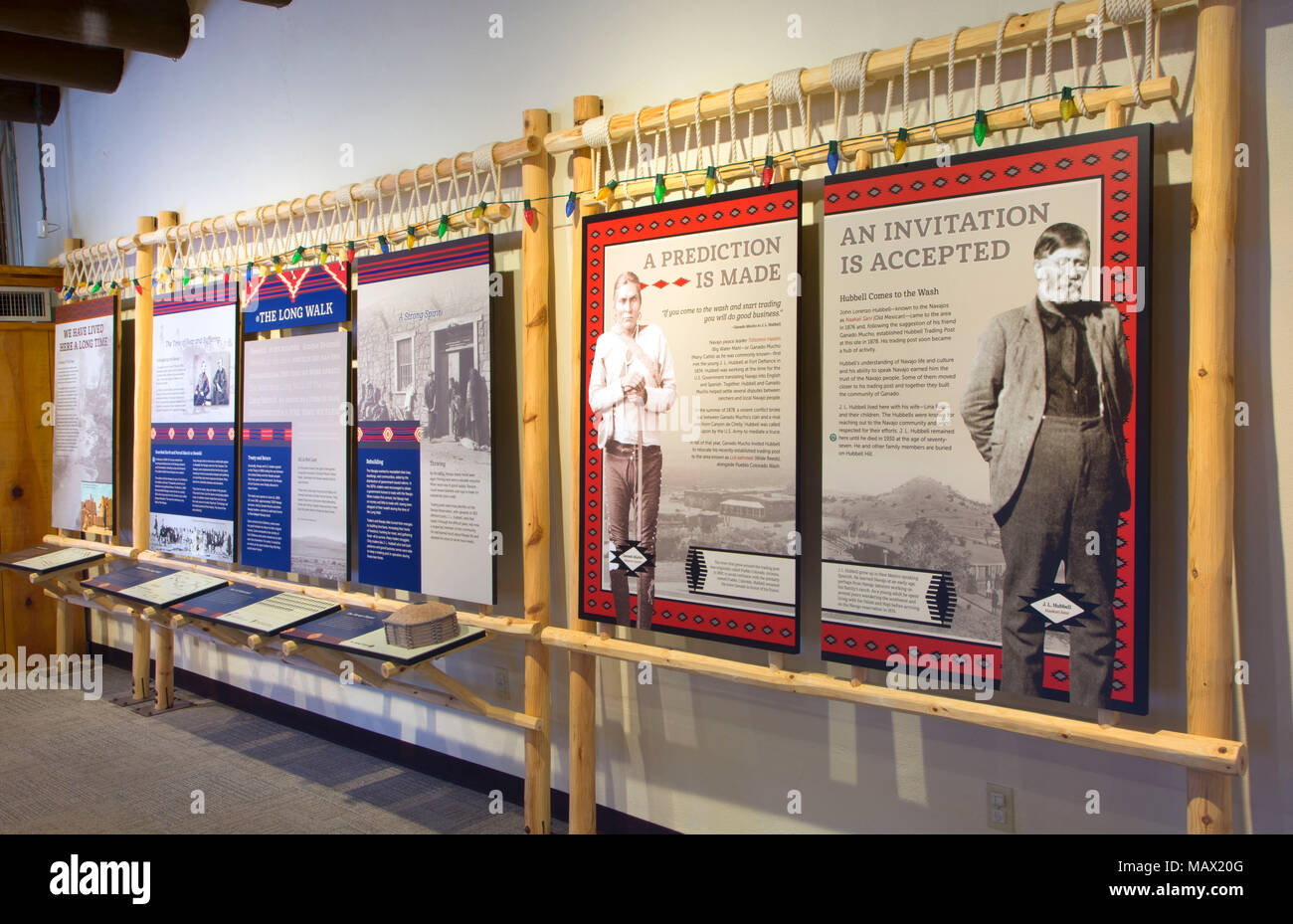 Museum display boards hi-res stock photography and images - Alamy