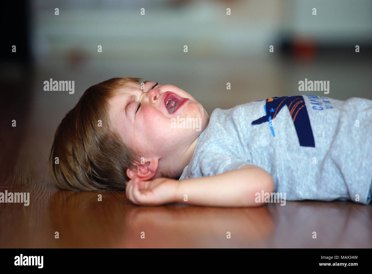 8 year old child crying hi-res stock photography and images - Alamy