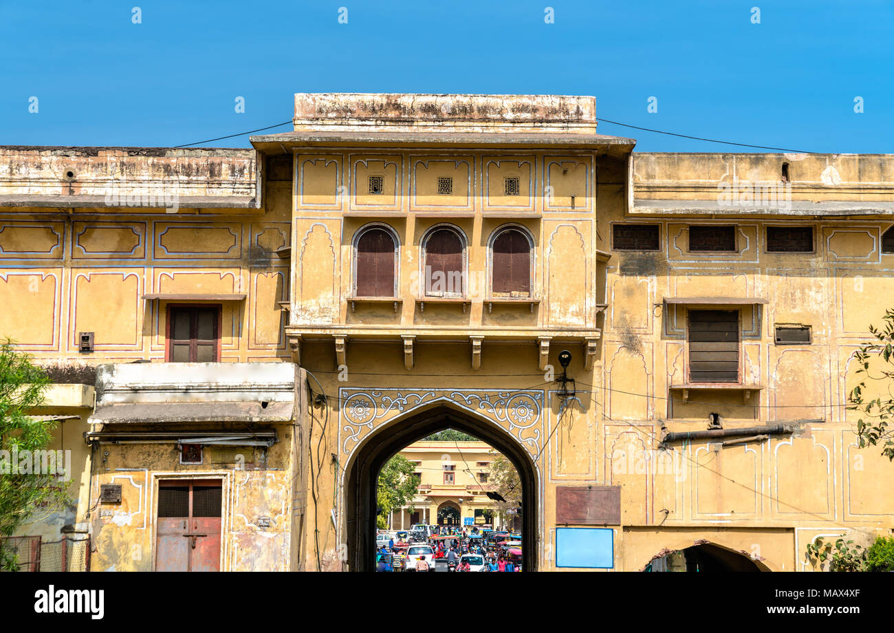 Entrance Gate of City Palace in Jaipur, India Stock Photo - Alamy