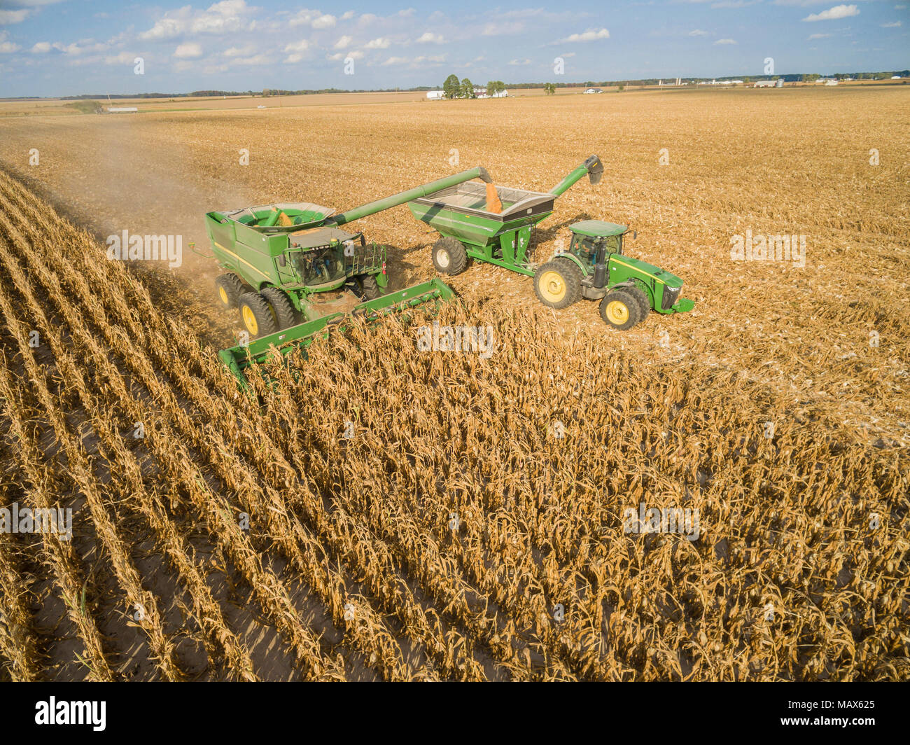 63801-08302 Corn Harvest, John Deere combine unloading corn into grain ...