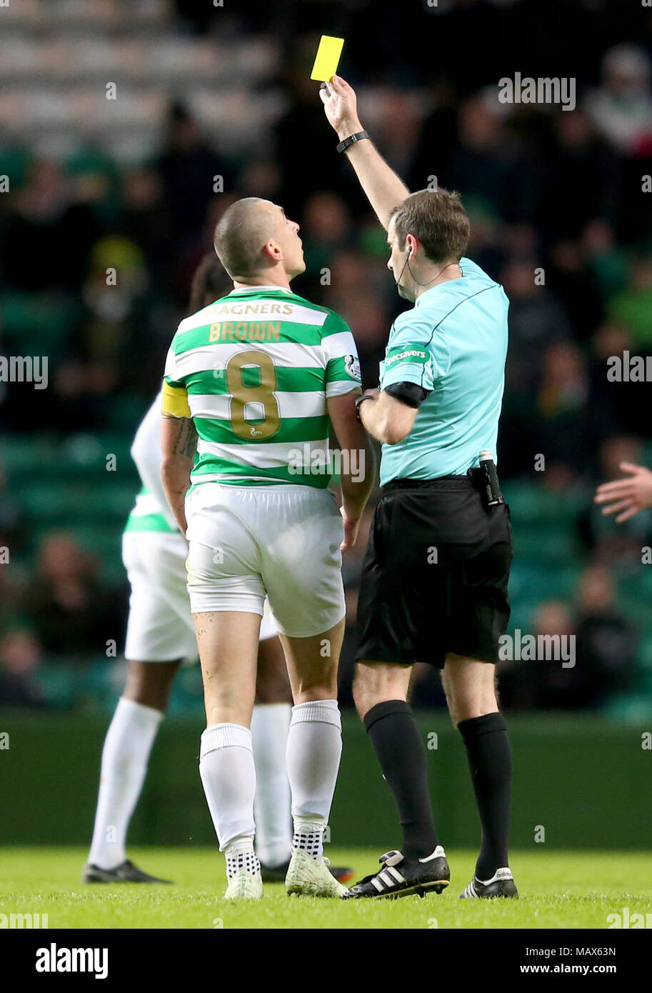 Referee alan muir hi-res stock photography and images - Alamy