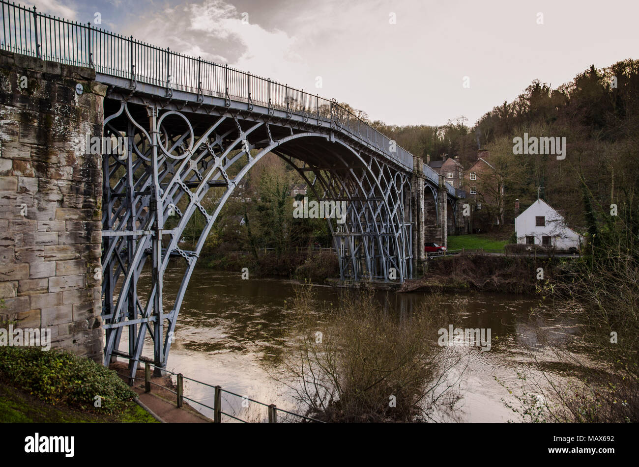 Ironbridge bridge hi-res stock photography and images - Alamy